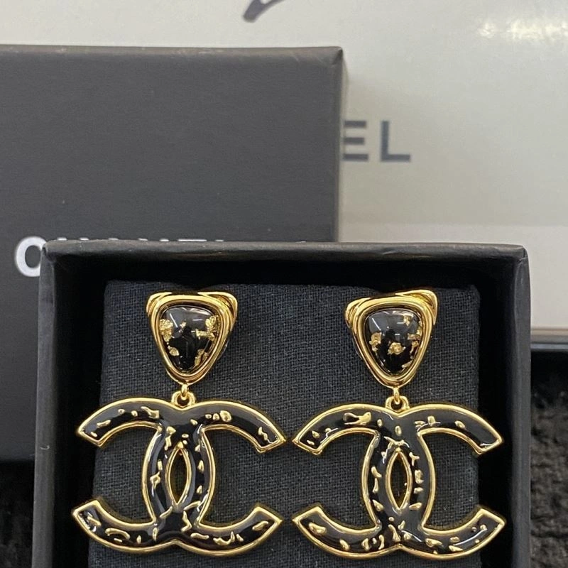 Top mirror Chanel Earrings