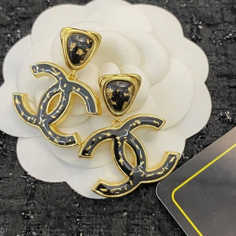 Top mirror Chanel Earrings