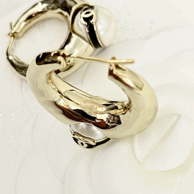 High fidelity Chanel Earrings