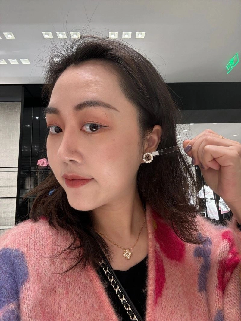 Exact replica Chanel Earrings