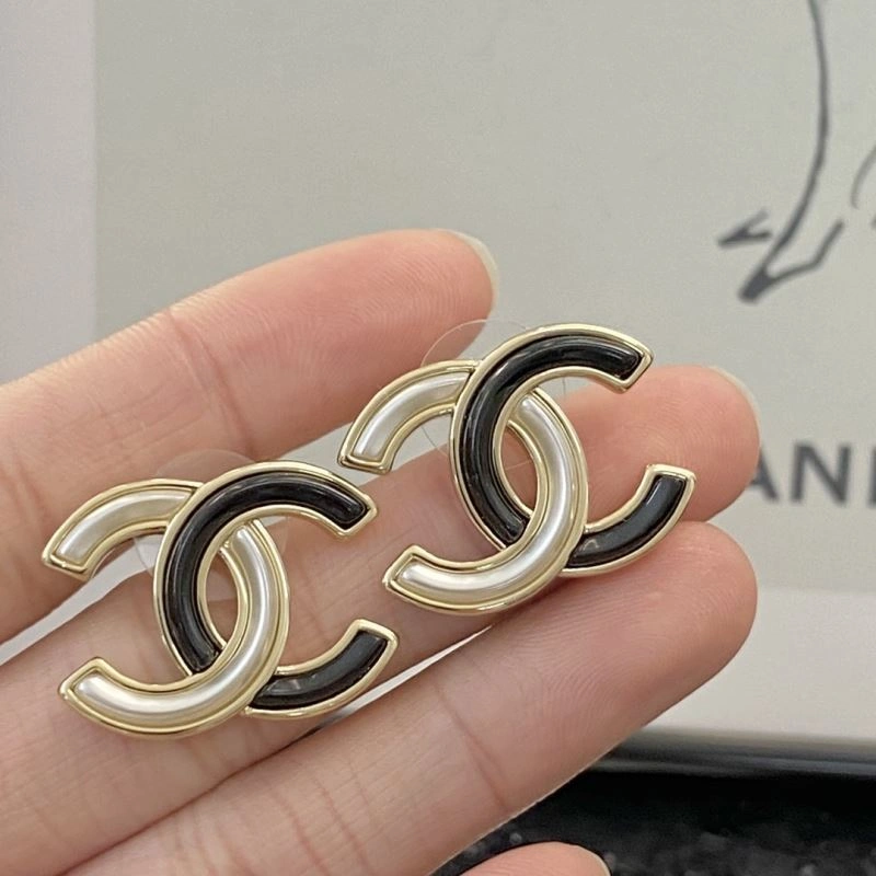 Accurate model Chanel Earrings