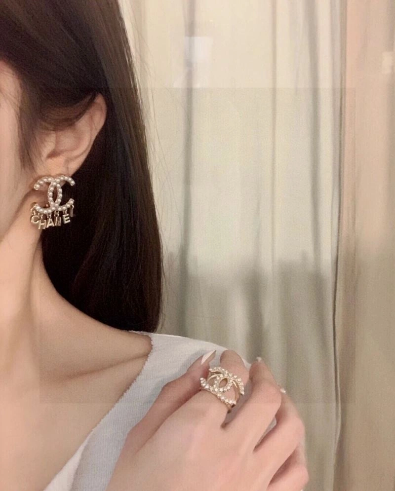 Legit Chanel Earrings