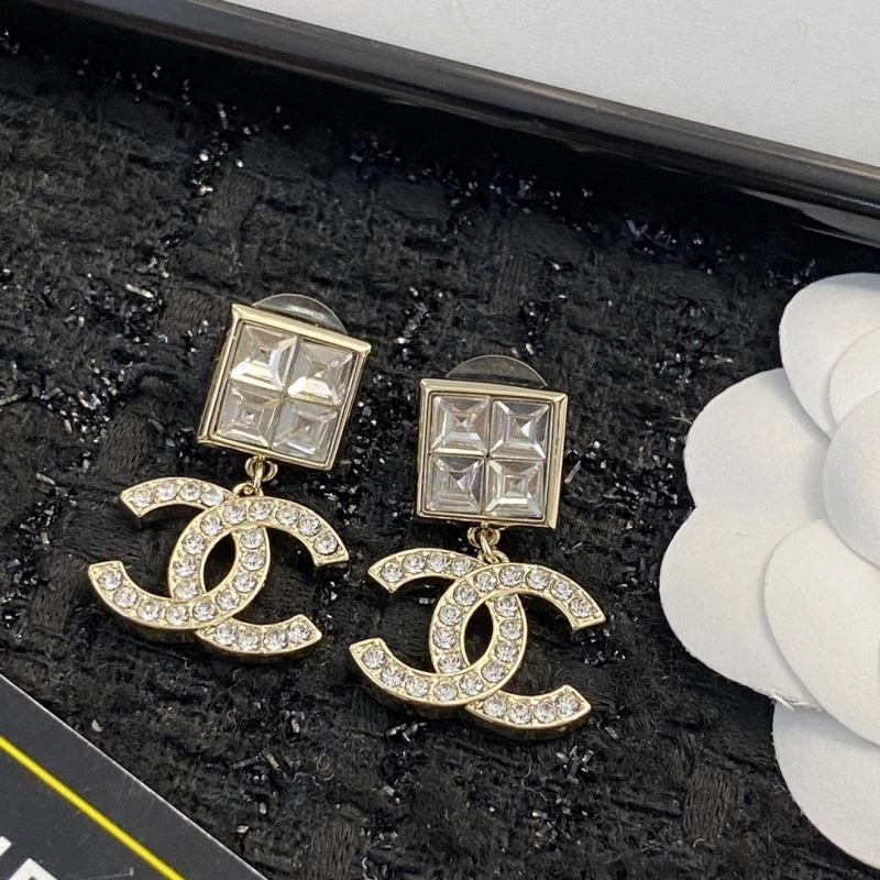 High accuracy Chanel Earrings