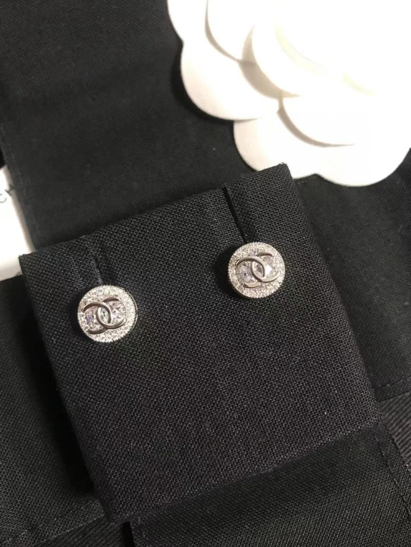 High accuracy Chanel Earrings