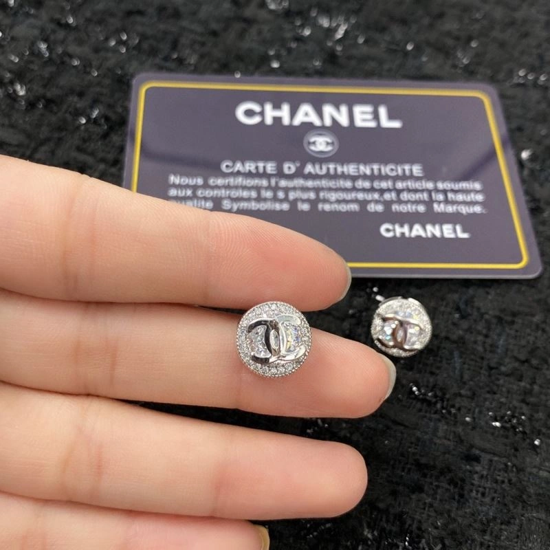 High accuracy Chanel Earrings