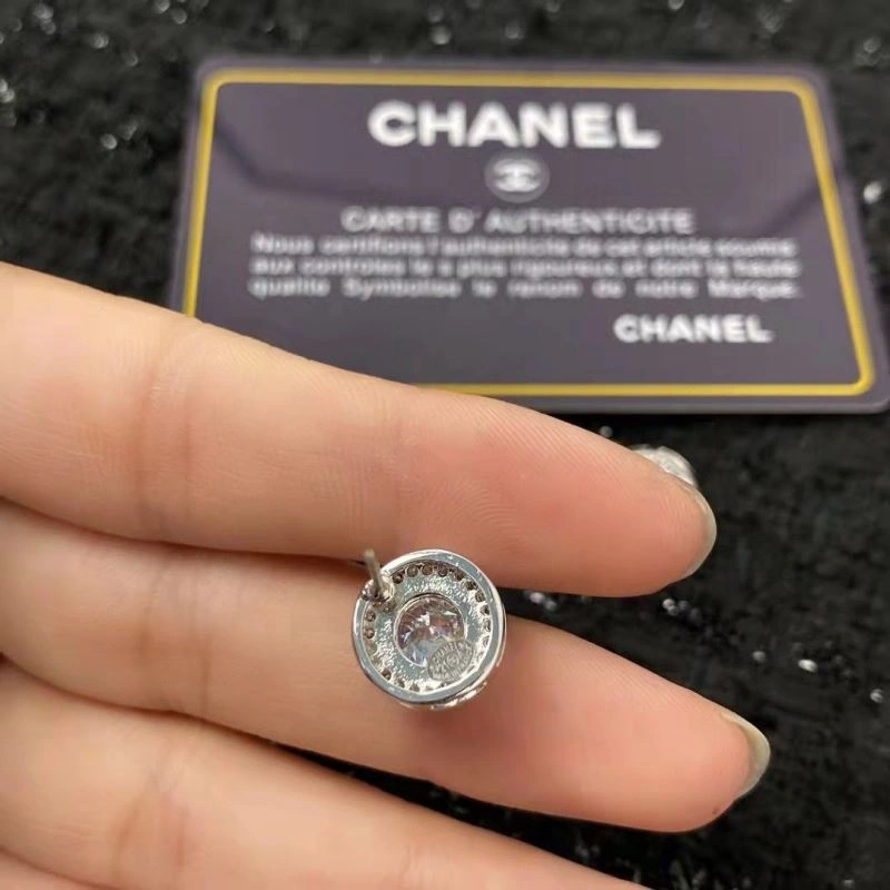 High accuracy Chanel Earrings