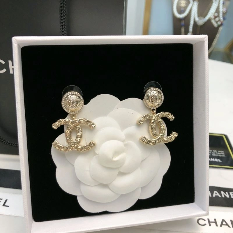 Top mirror Chanel Earrings