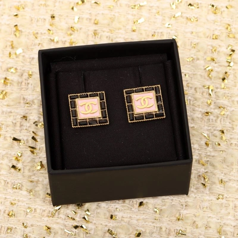 High accuracy Chanel Earrings