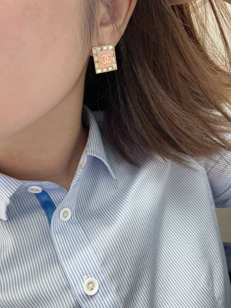 High accuracy Chanel Earrings
