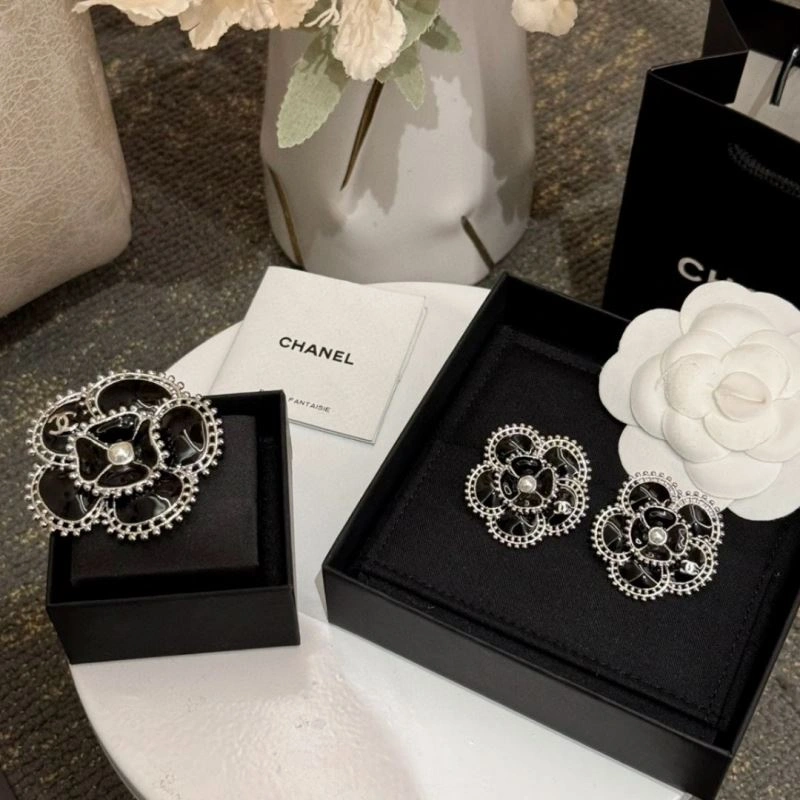 Low-cost Chanel Earrings