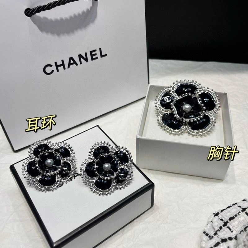 Low-cost Chanel Earrings