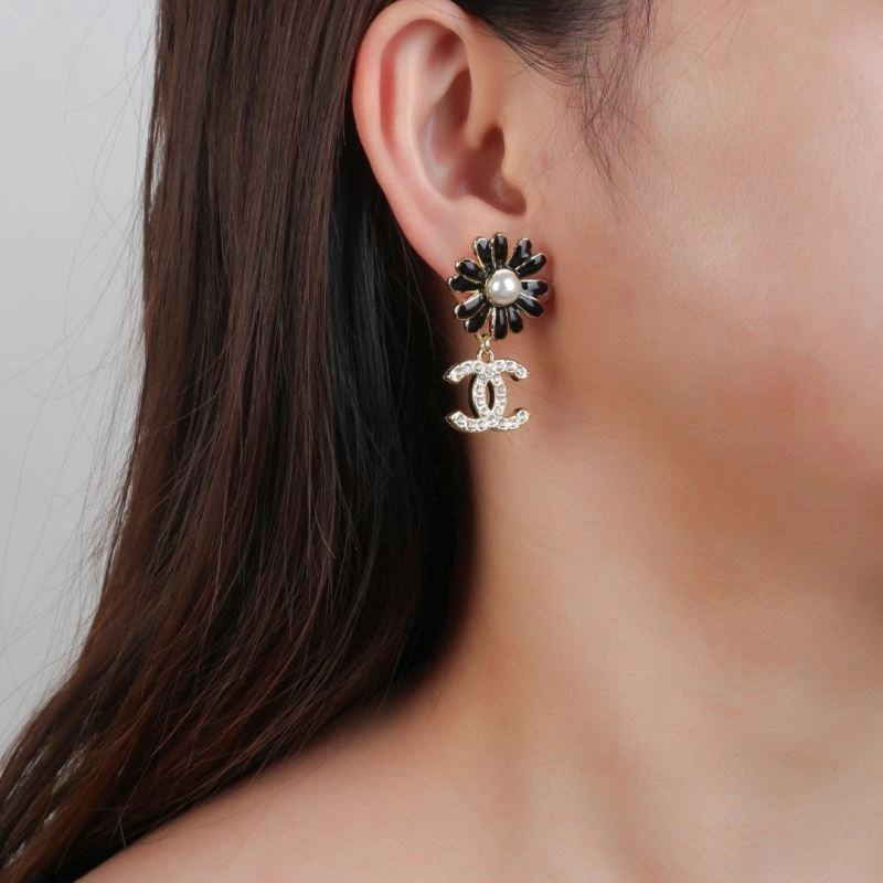 High fidelity Chanel Earrings