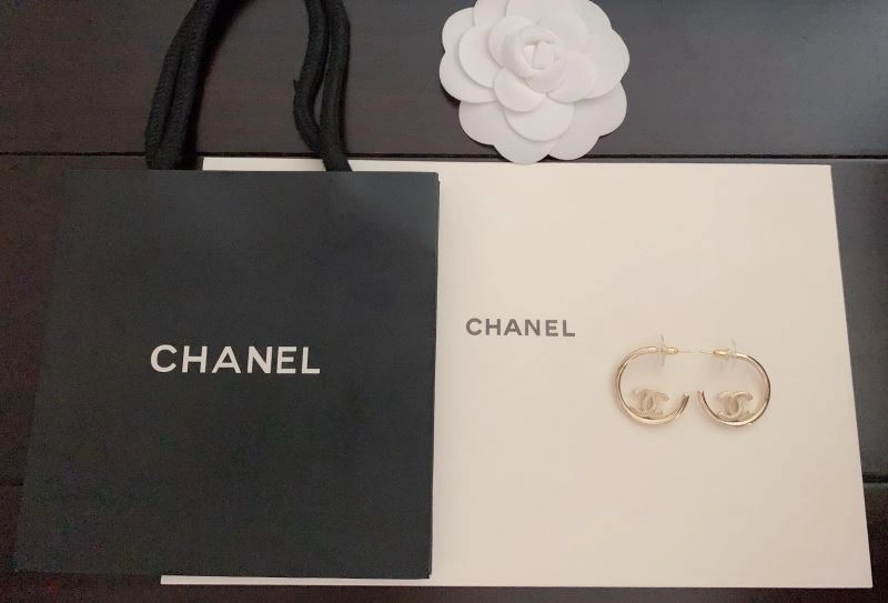 Discounted Chanel Earrings