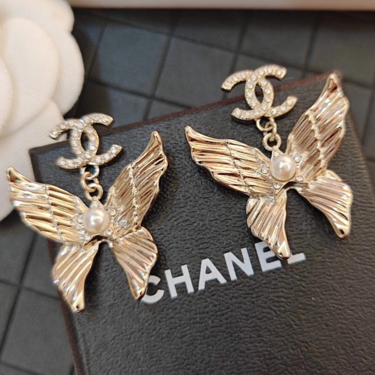 Discounted Chanel Earrings