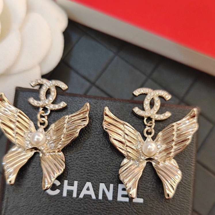 Discounted Chanel Earrings