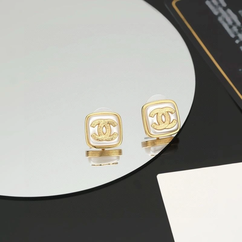 High fidelity Chanel Earrings
