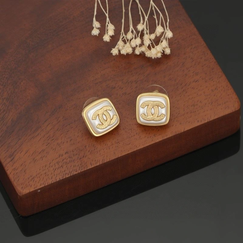 High fidelity Chanel Earrings