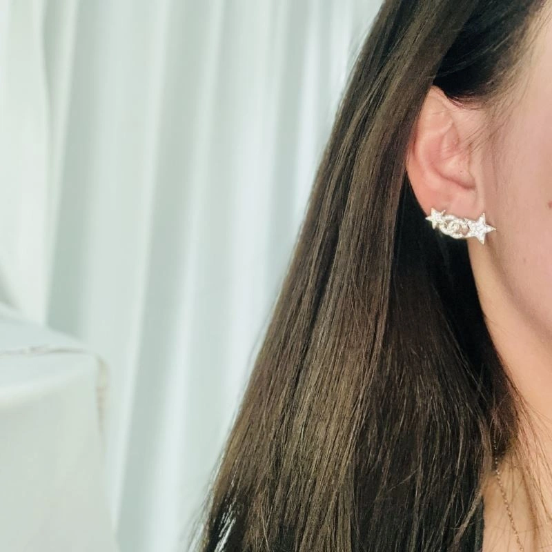Top mirror Chanel Earrings