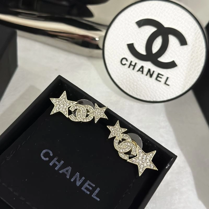 Top mirror Chanel Earrings