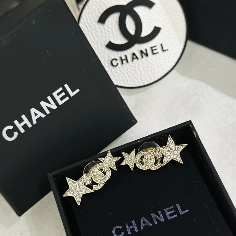 Top mirror Chanel Earrings