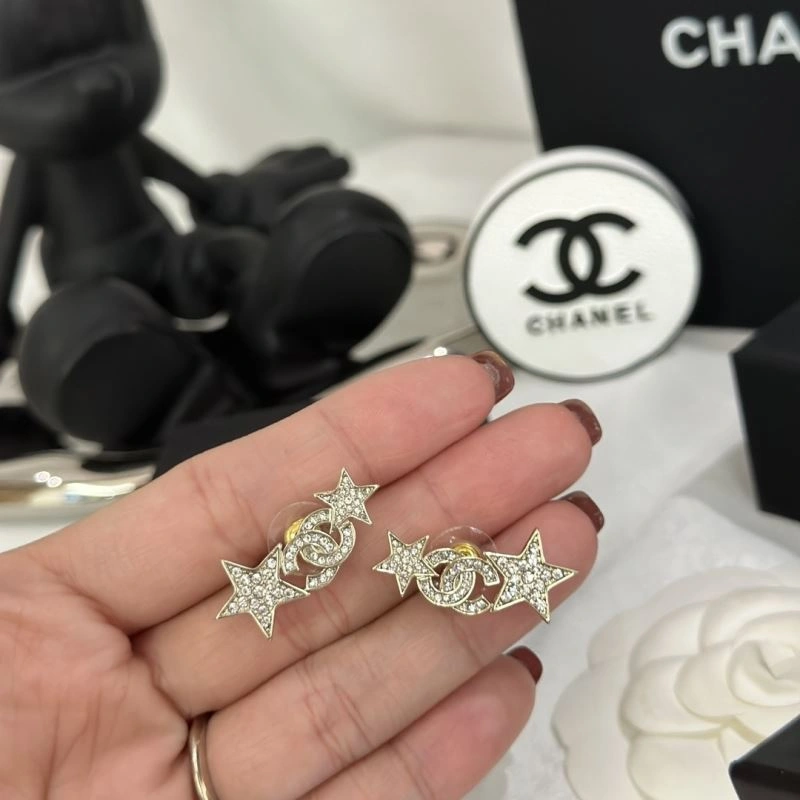 Top mirror Chanel Earrings