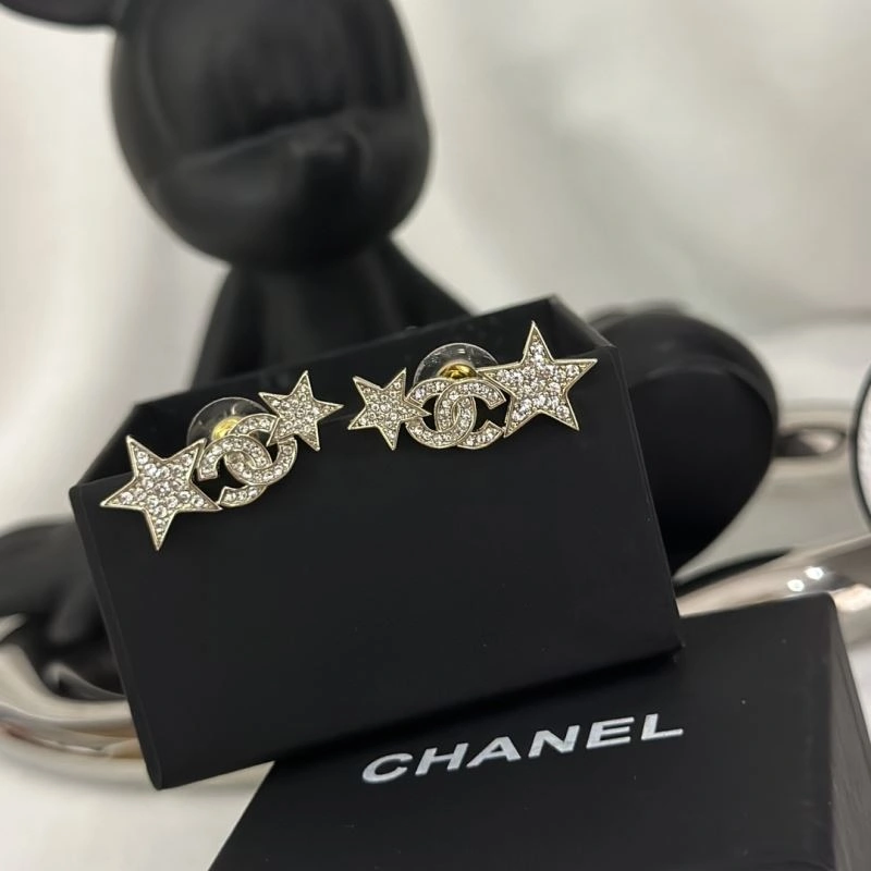 Top mirror Chanel Earrings