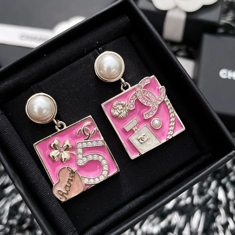 High accuracy Chanel Earrings