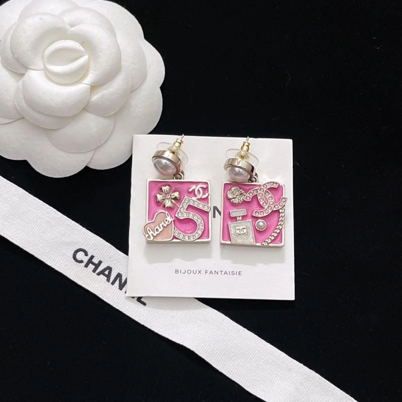 High accuracy Chanel Earrings