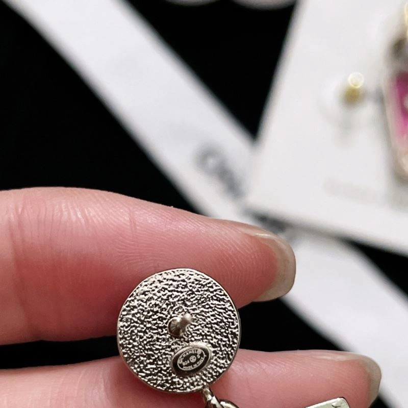 High accuracy Chanel Earrings