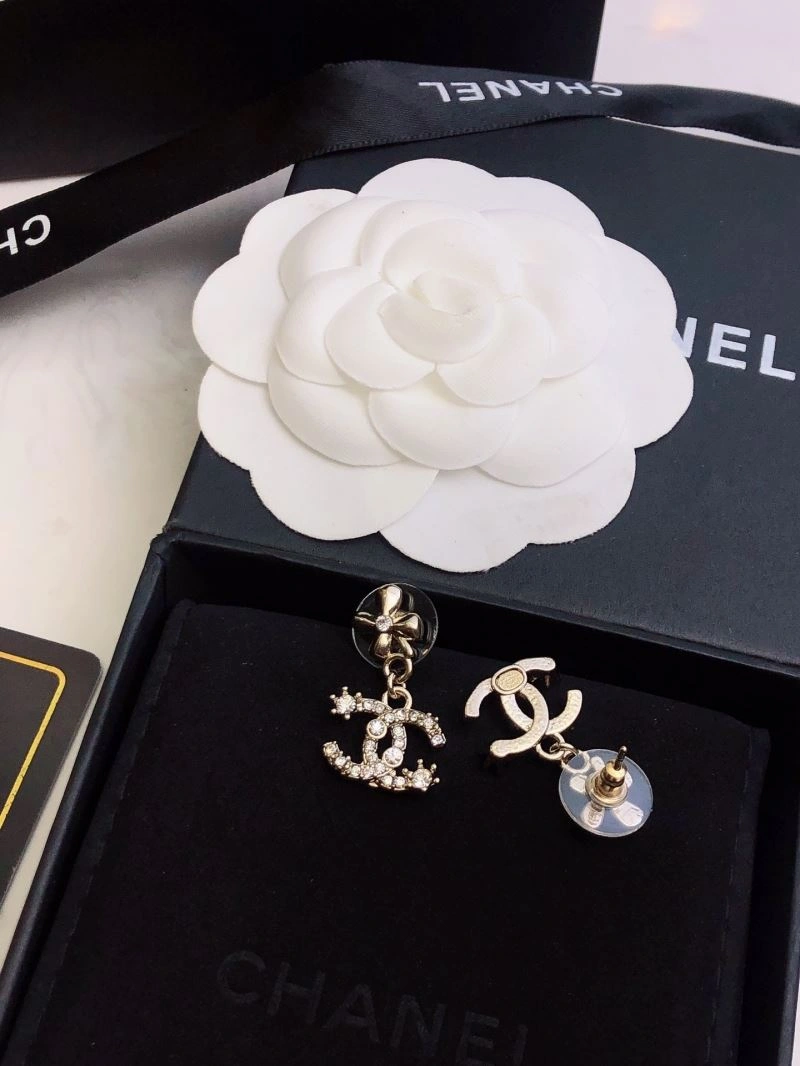 High accuracy Chanel Earrings