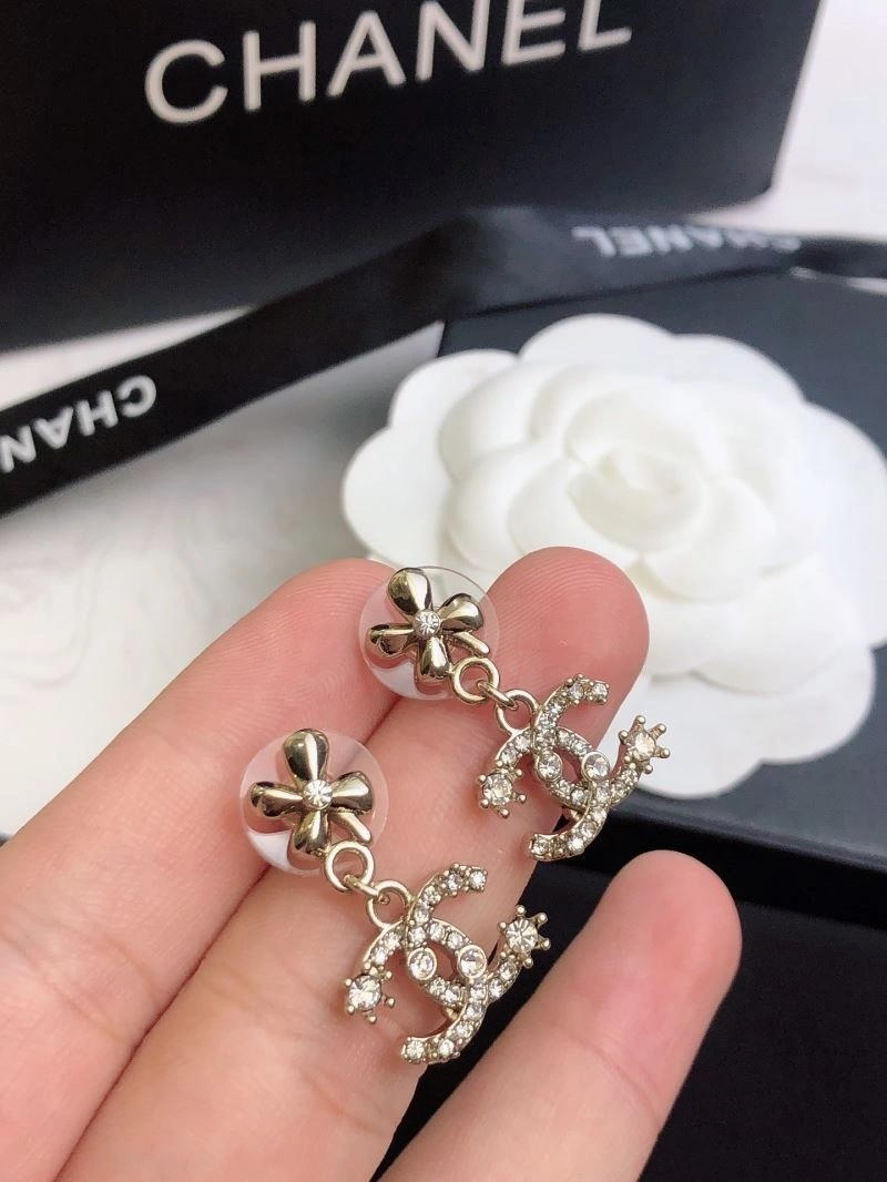 High accuracy Chanel Earrings