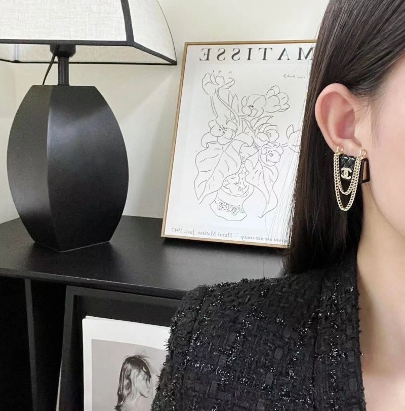Brand-authenticated Chanel Earrings