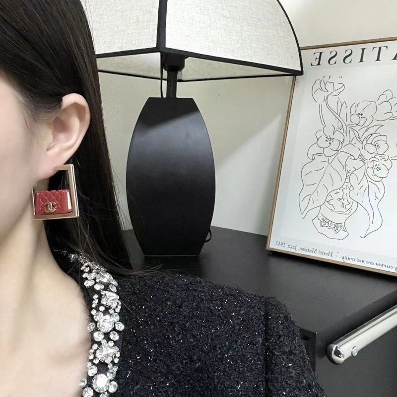 High fidelity Chanel Earrings