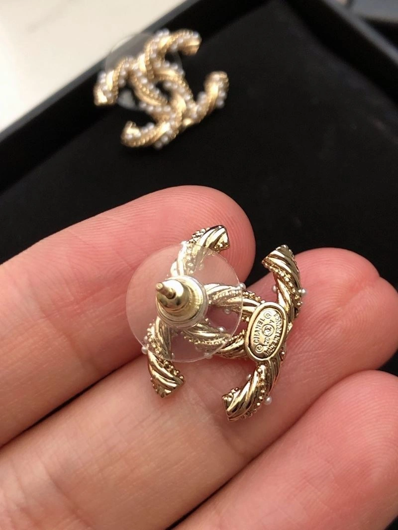 Top match Chanel Earrings