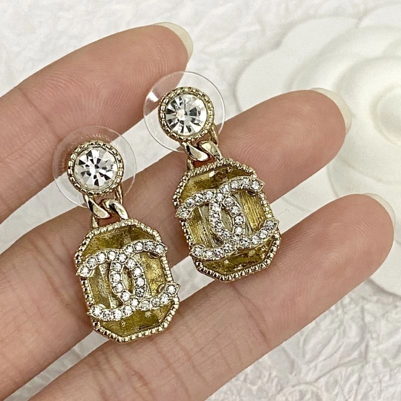 High accuracy Chanel Earrings