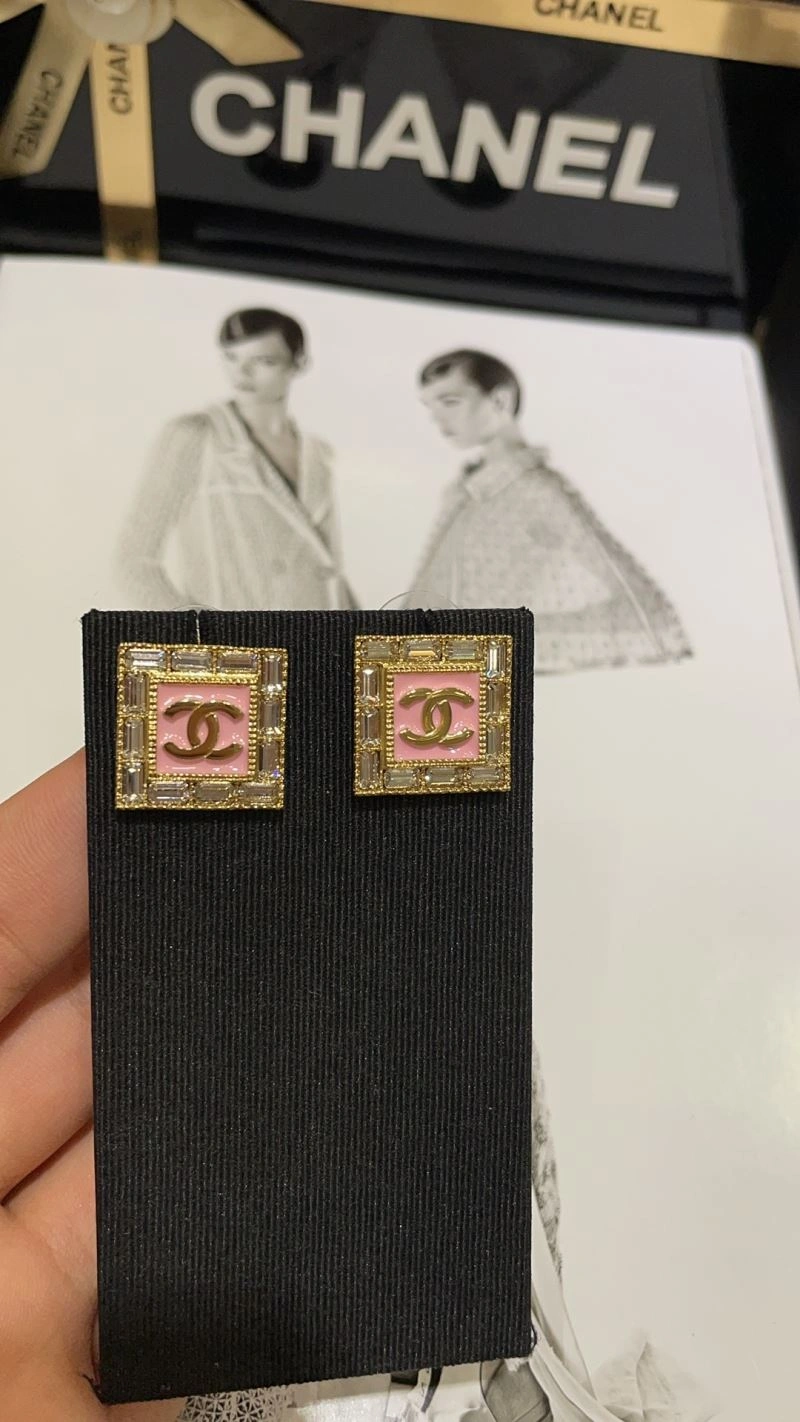 High fidelity Chanel Earrings