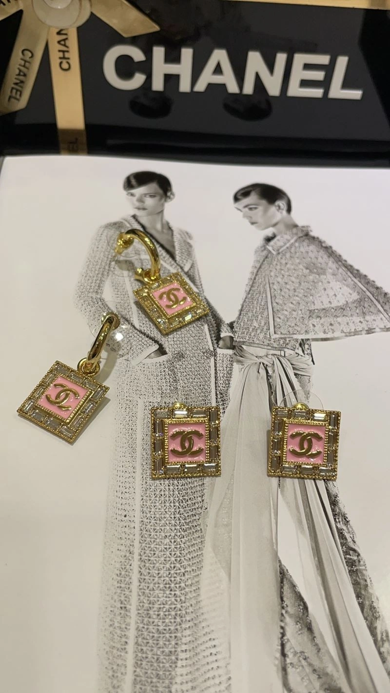 High fidelity Chanel Earrings