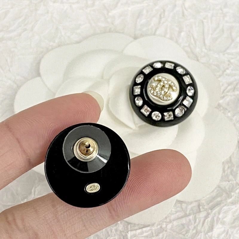 Legit Chanel Earrings