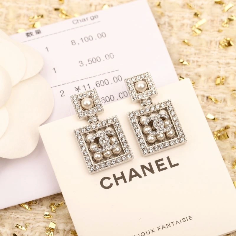 High accuracy Chanel Earrings
