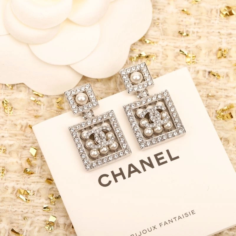 High accuracy Chanel Earrings