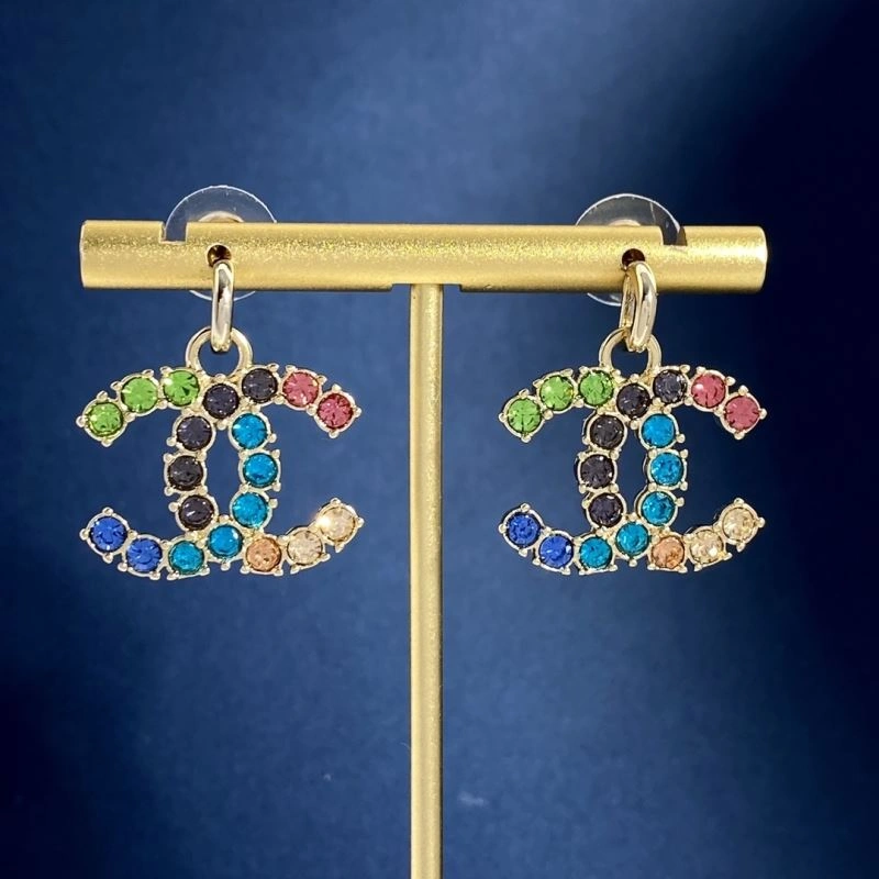 Top match Chanel Earrings