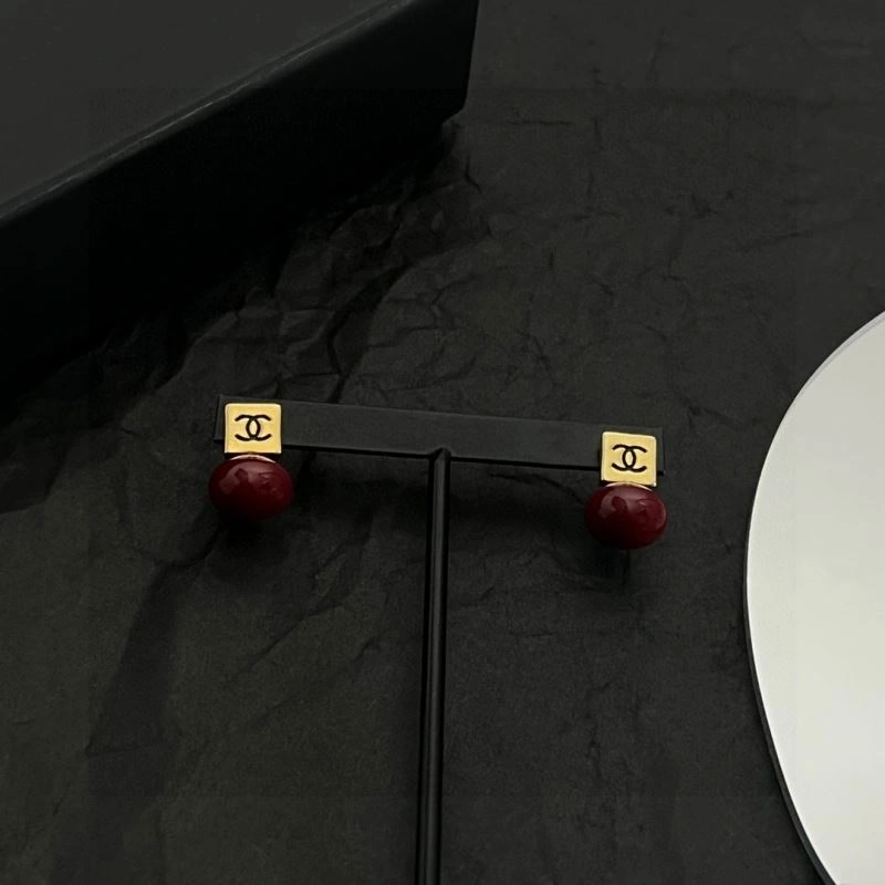 High accuracy Chanel Earrings