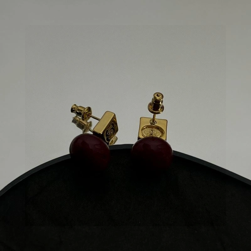 High accuracy Chanel Earrings