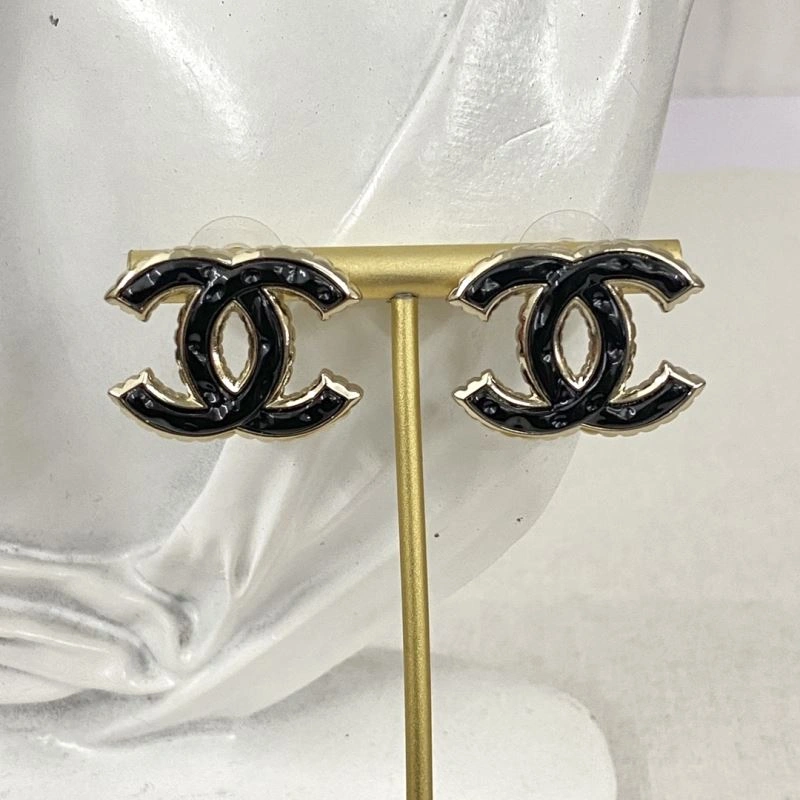 Legit Chanel Earrings