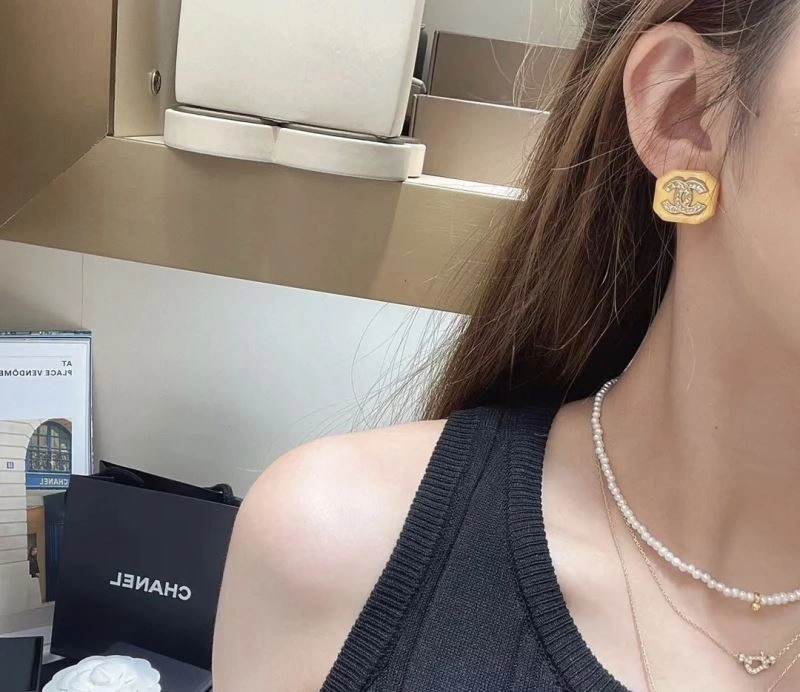 Legit Chanel Earrings