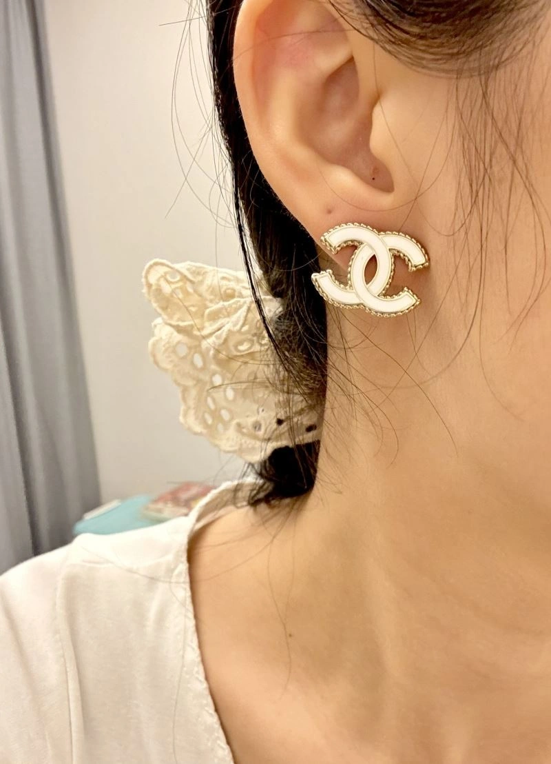 Low-cost Chanel Earrings