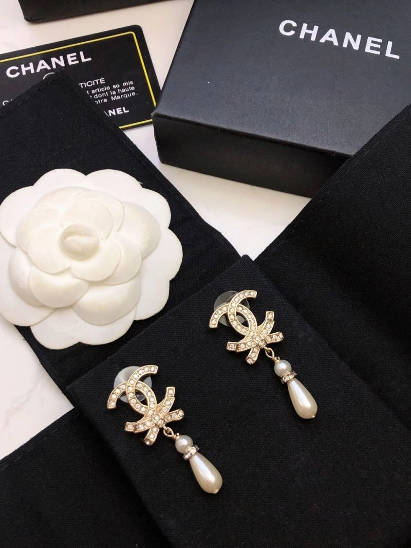 High accuracy Chanel Earrings