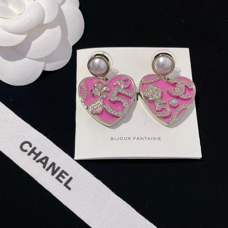 Top match Chanel Earrings