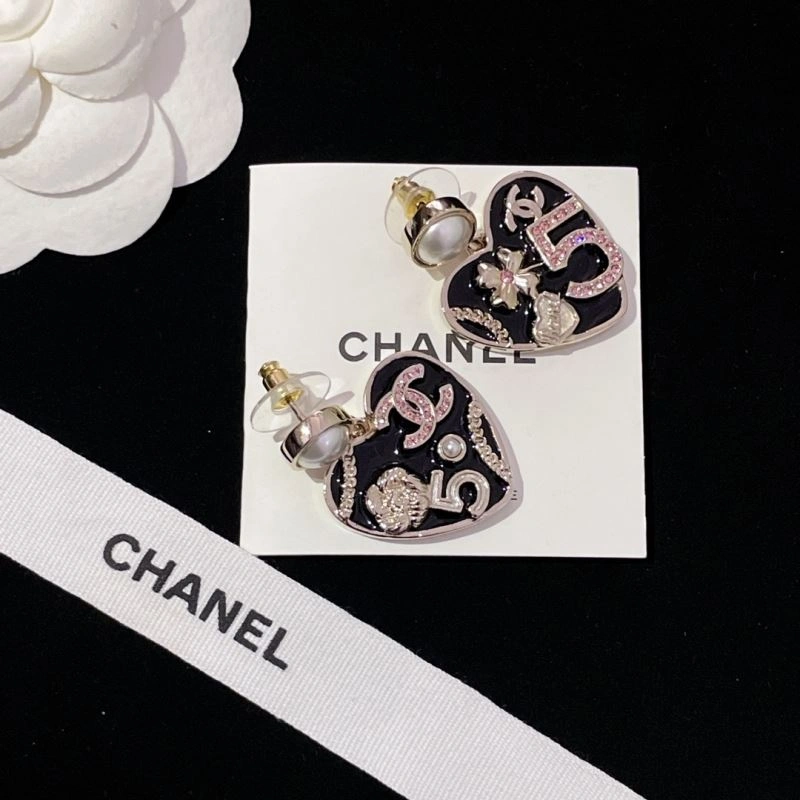 Top match Chanel Earrings