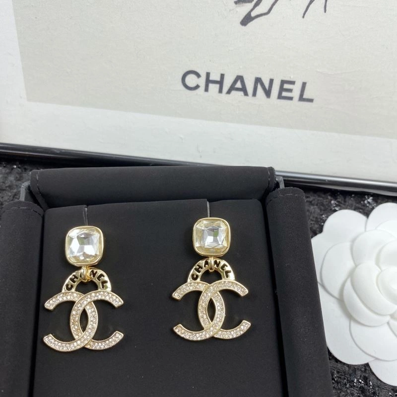 Top mirror Chanel Earrings